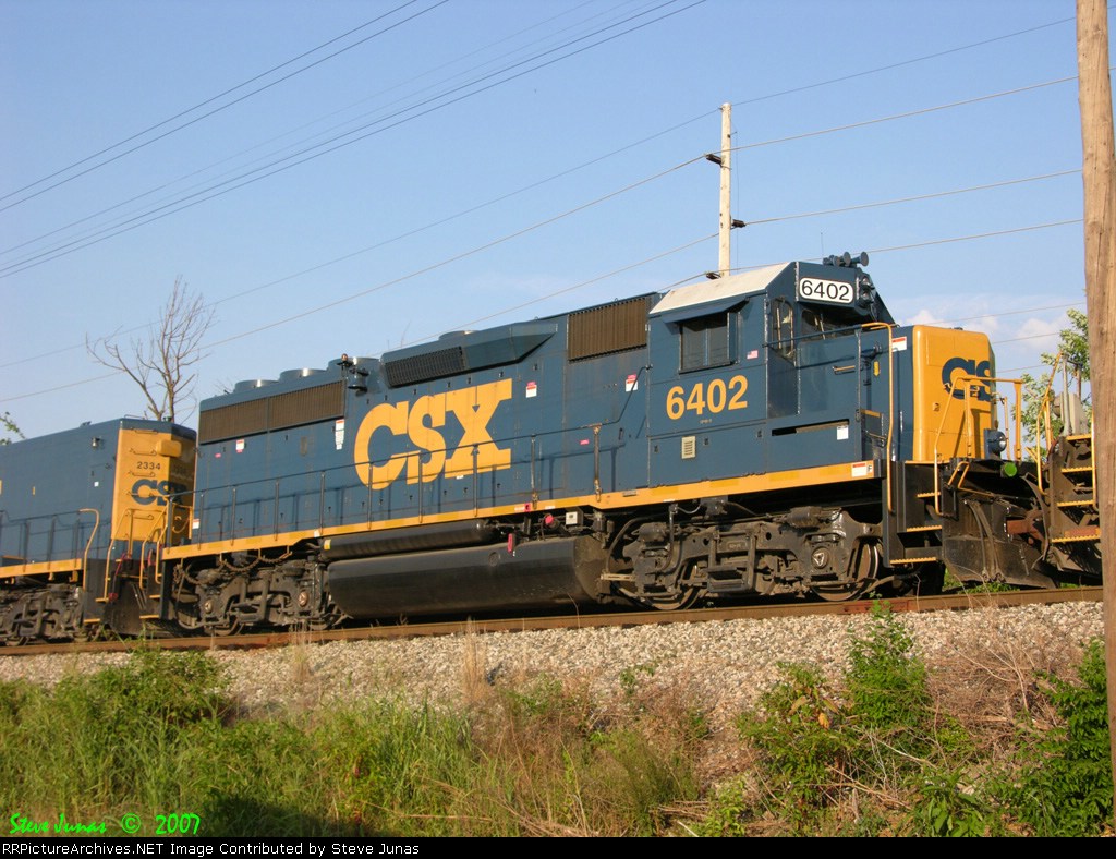 CSX 6402 Q525